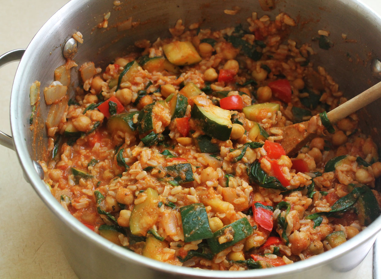 vegan zucchini brown rice chickpea casserole | Live. Learn. Love. Eat.